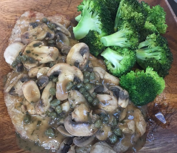 Veal Piccata with Mushroom Caper Sauce | Vivo O Sonho